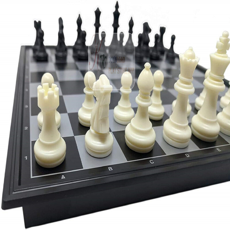 Magnetic Mini Chess Set with Foldable 5.9 Inches Board | Portable ...